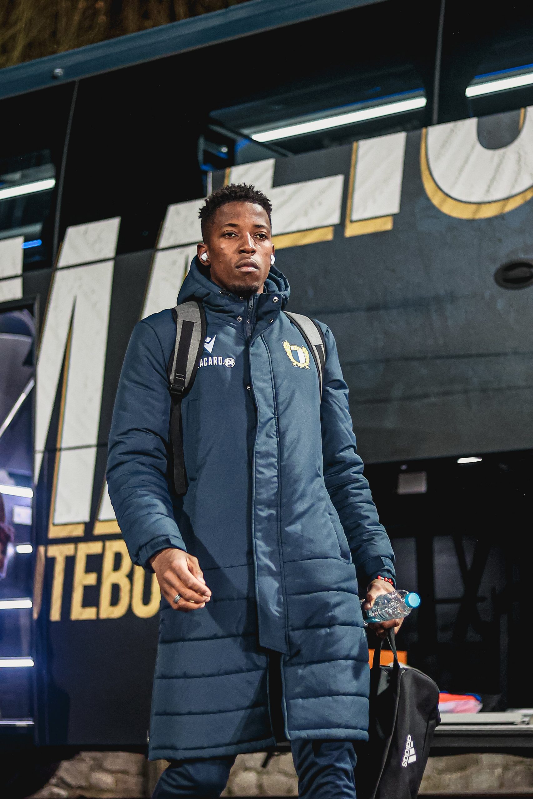 Kispo Turvey - FC Famalicão