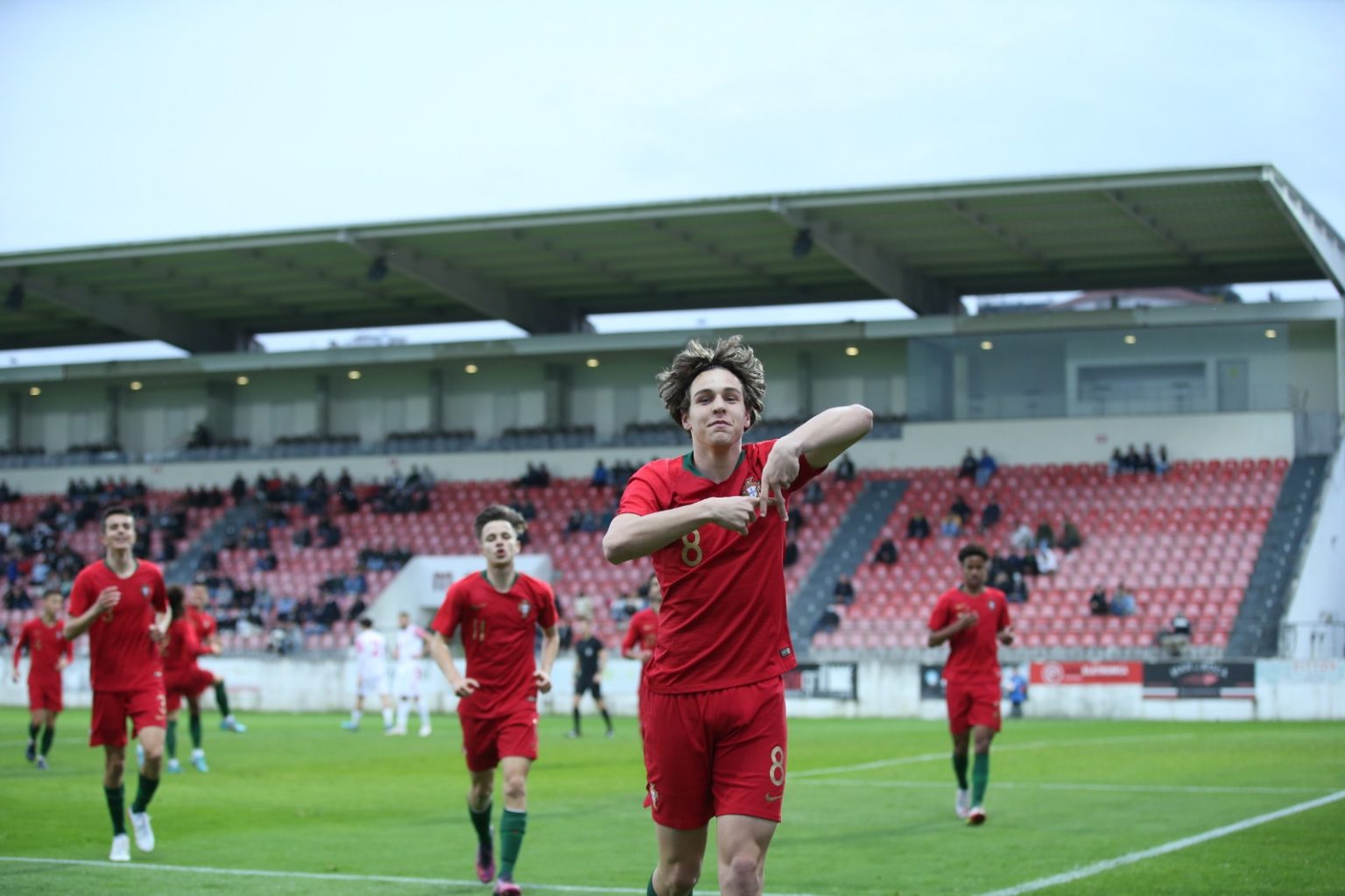 Gustavo Sá novamente chamado à seleção sub-18 - FC Famalicão